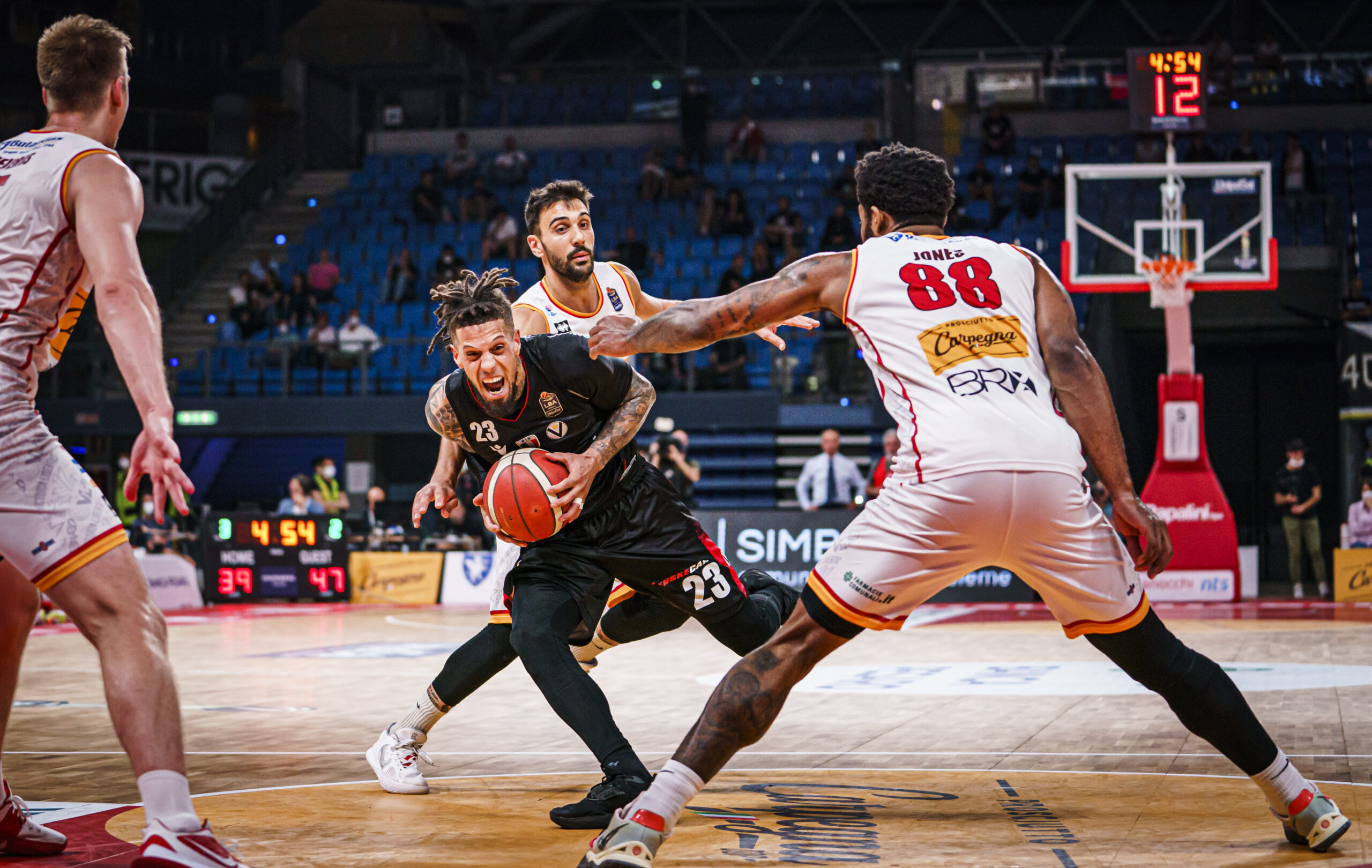 LBA, QF Game-3 | Hackett: “I want to help my team win”