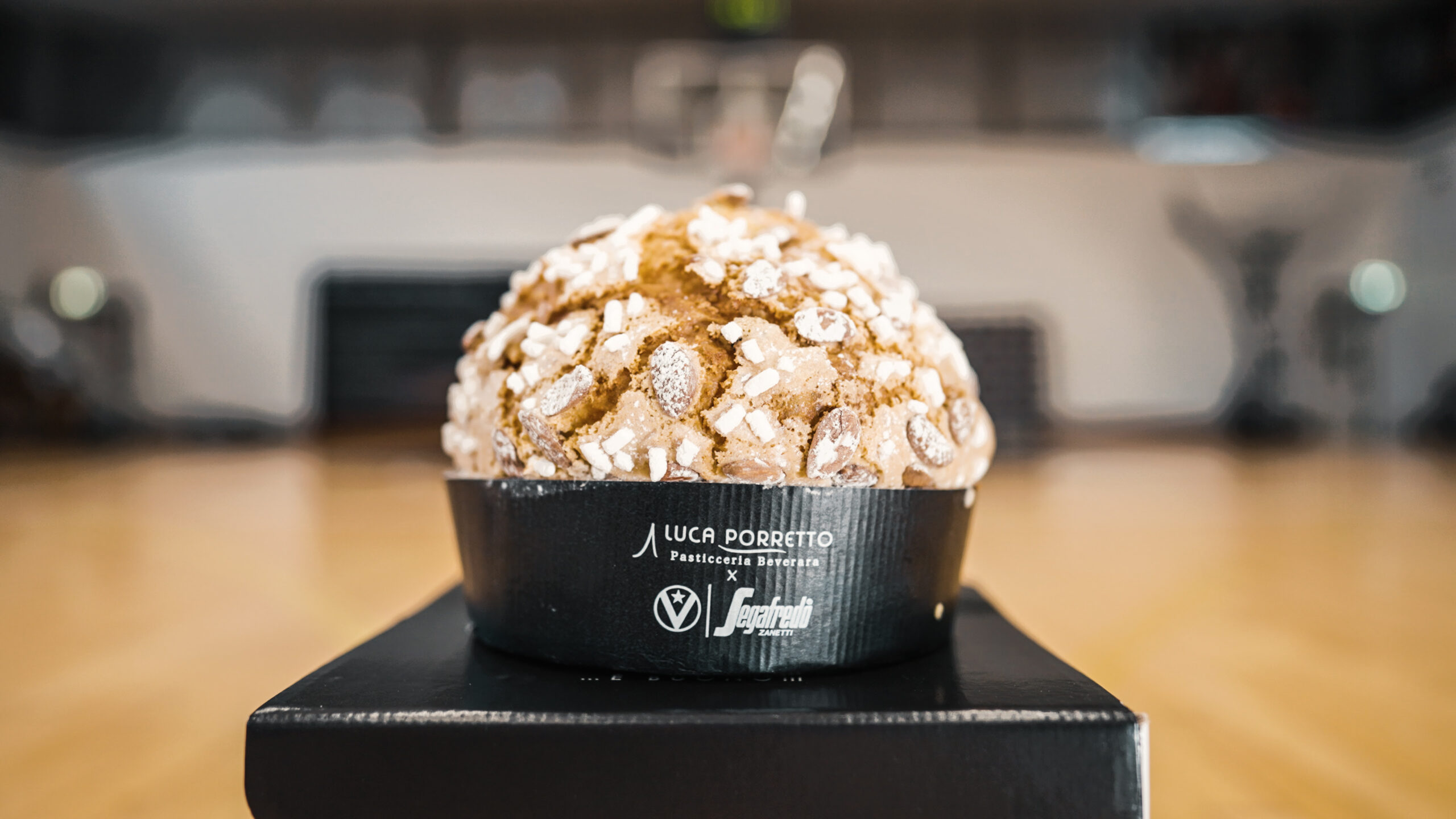 E’ DISPONIBILE IL PANETTONE VIRTUS IN COLLABORAZIONE CON LUCA PORRETTO ...
